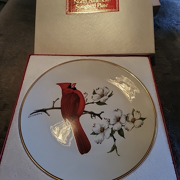 Avon | Other | Vintage Avon Cardinal Plate | Poshmark